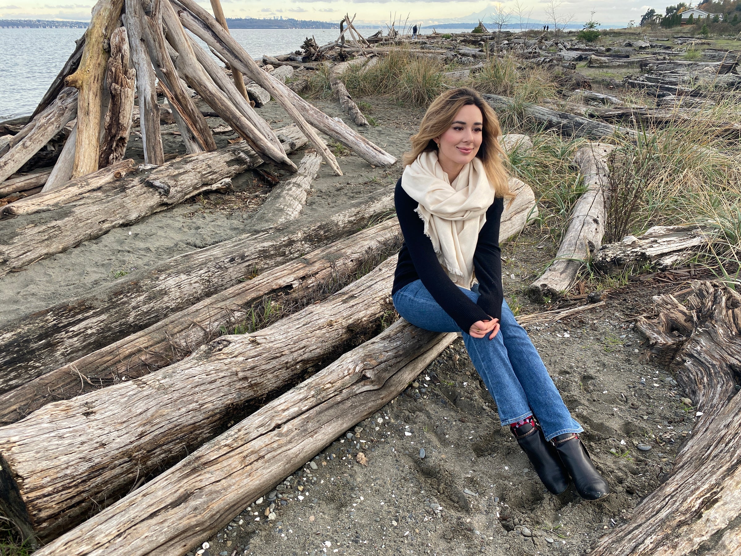 Elle Florence | Nouvelle Pearl Jewelry | Nouvelle Apparel